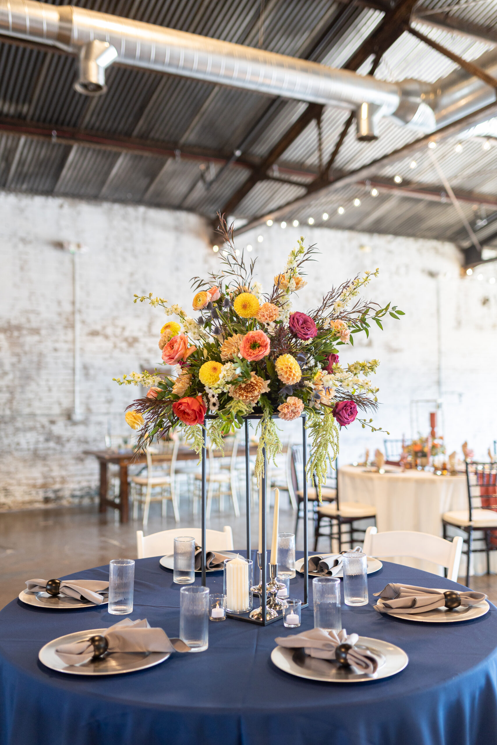 DIY Wedding Venues in Metro Detroit - savvyshootsphotos.com